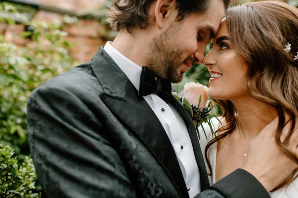 Wedding stories by photojournalist photographer - Ellie Gillard photography